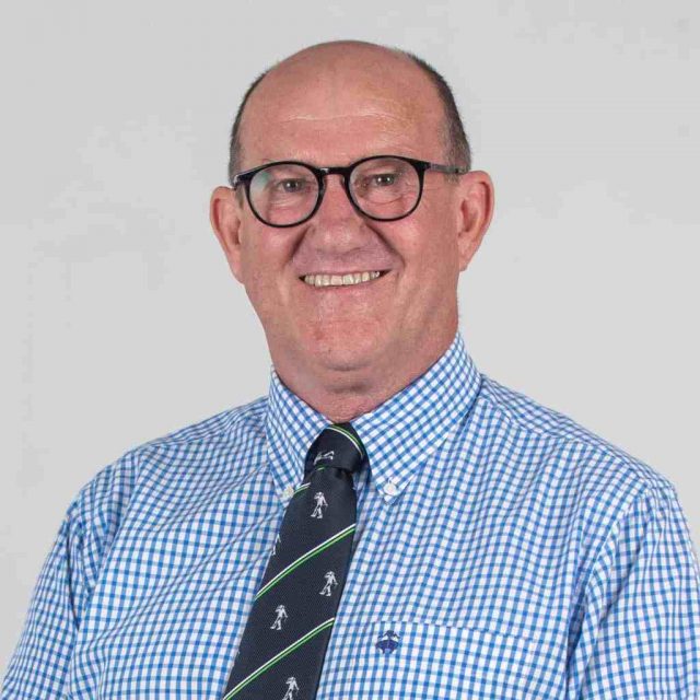 Meet the team - The Capricornian